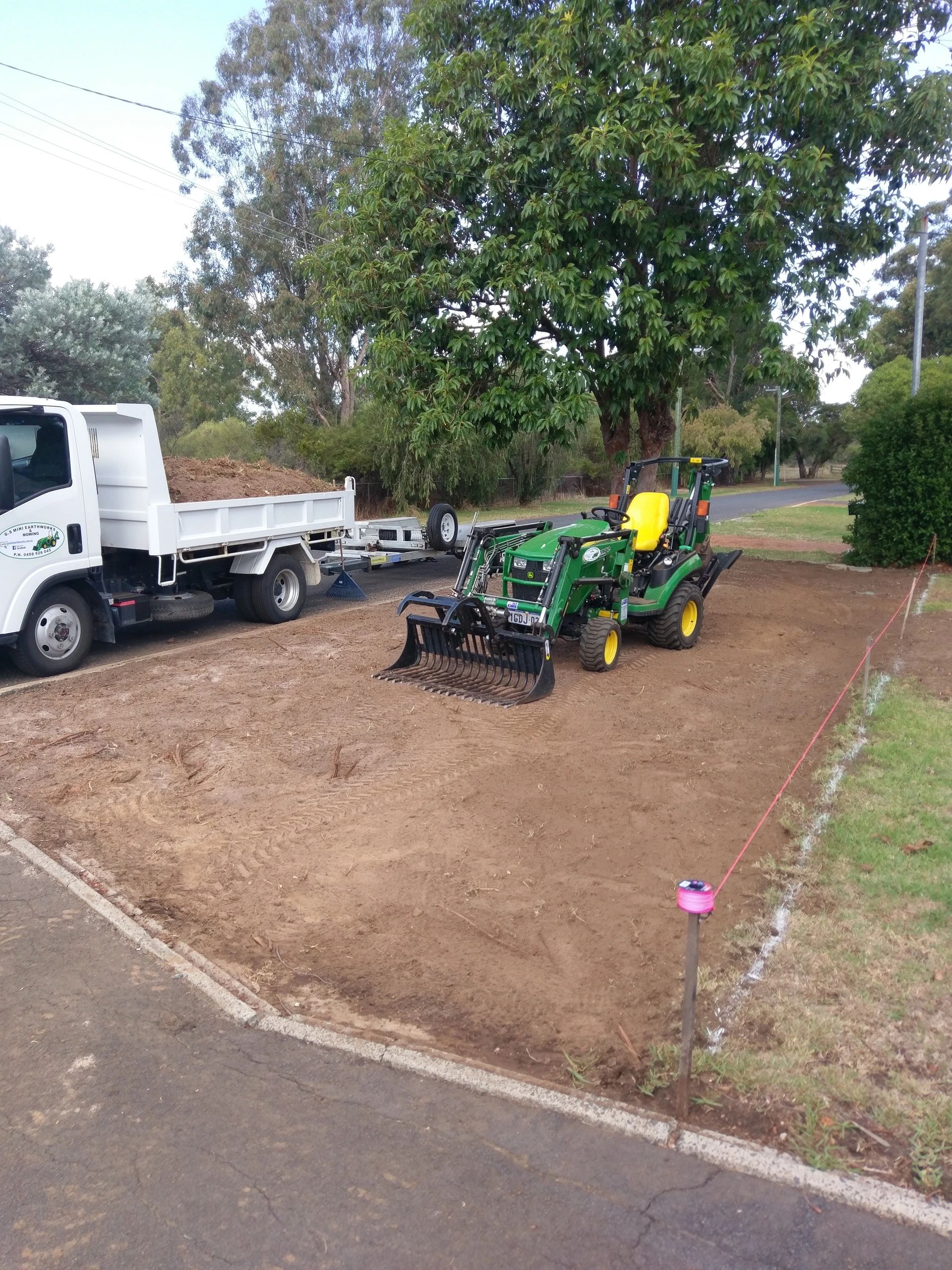 G.S Mini Earthworks And Mowing | G.S Mini Earthworks And Mowing